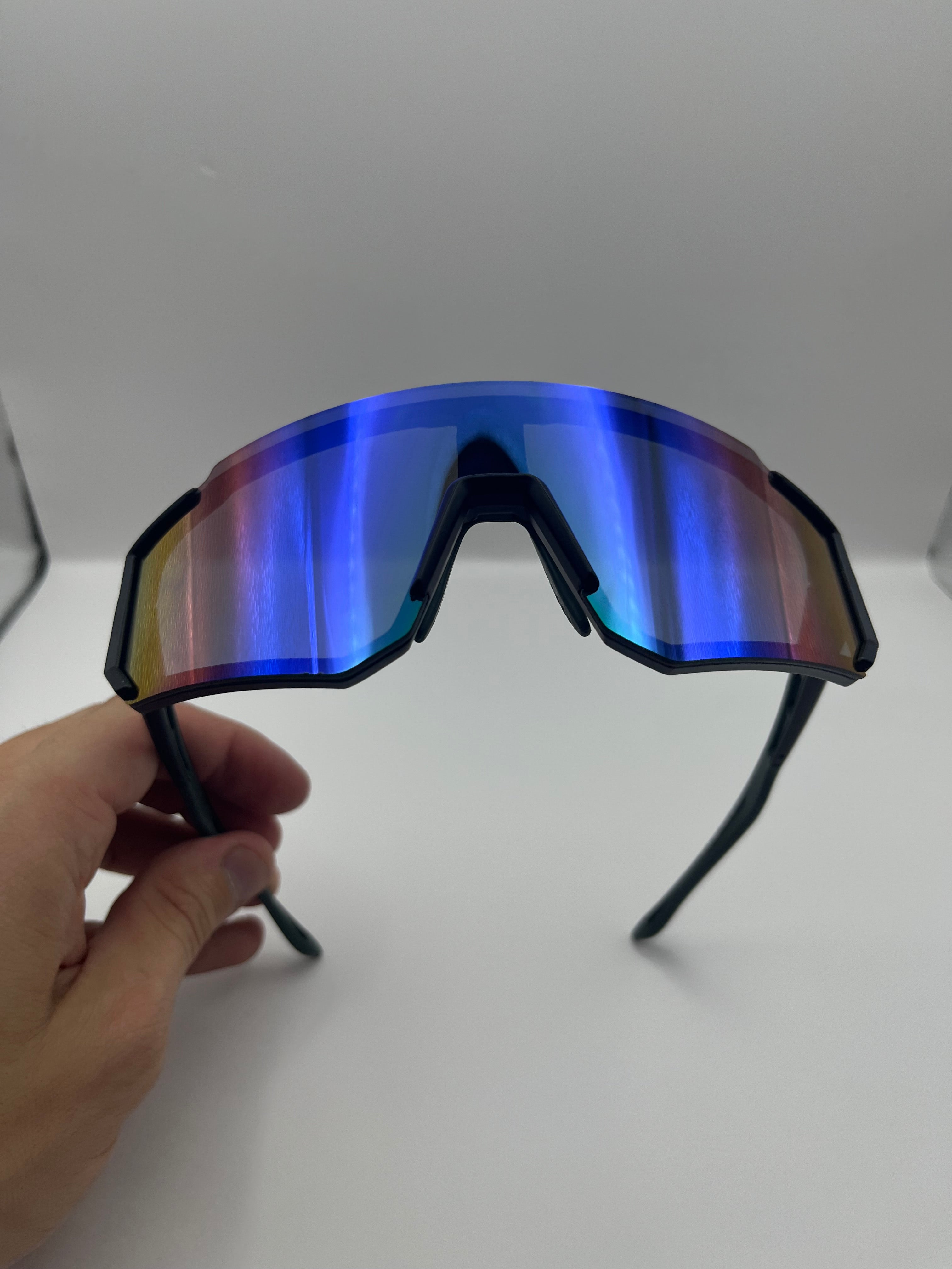Ice – Eos Eyewear
